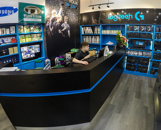 Logitech | Mid Valley Megamall